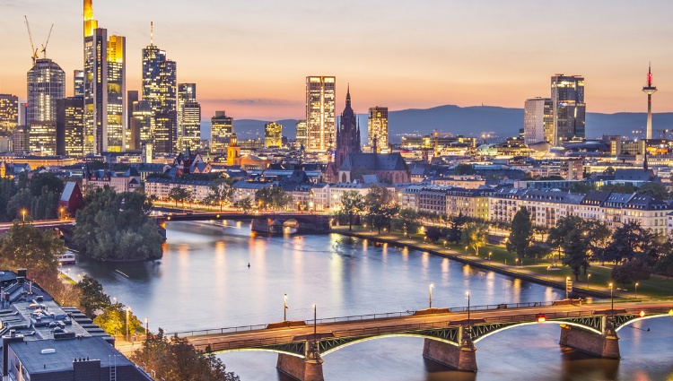 Francfort et la Main Tower | CroisiEurope