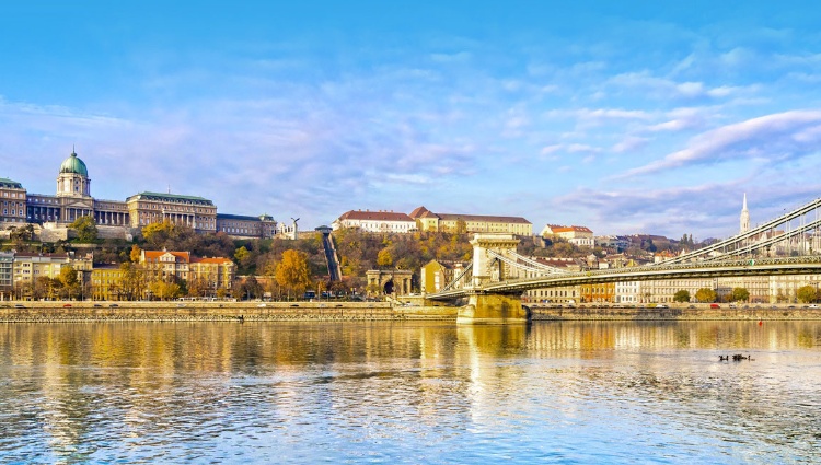 Blue Danube River Cruises 2024 | CroisiEurope Cruises