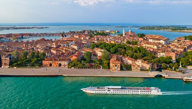 Our Ships on the Pô | CroisiEurope Cruises