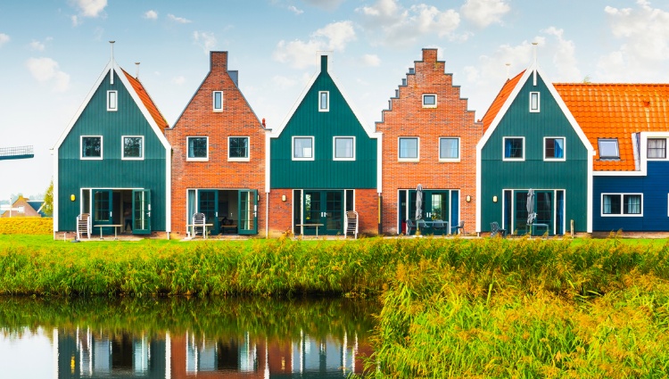 Excursion à Edam au bord du lac ljsselmeer & Volendam | CroisiEurope