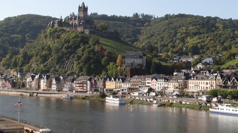 Panoramic hiking in Cochem | CroisiEurope Cruises